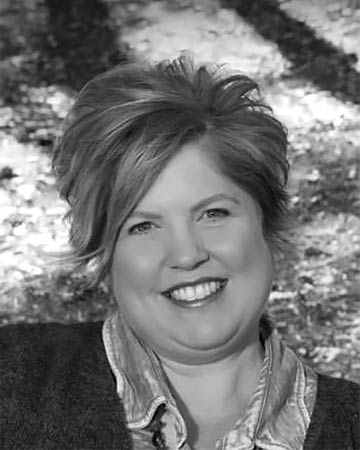 Heidi Wilson, Receptionist